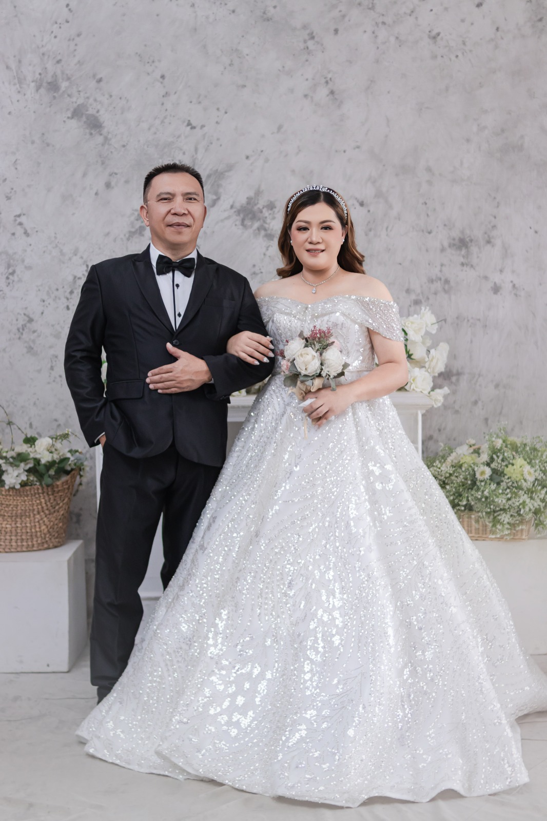ADRIAN OSHIN - Undangan Online Manado